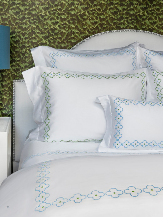 My publications - DIGITAL CATALOG 2023 - Page 28-29 - Created with Publitas.com