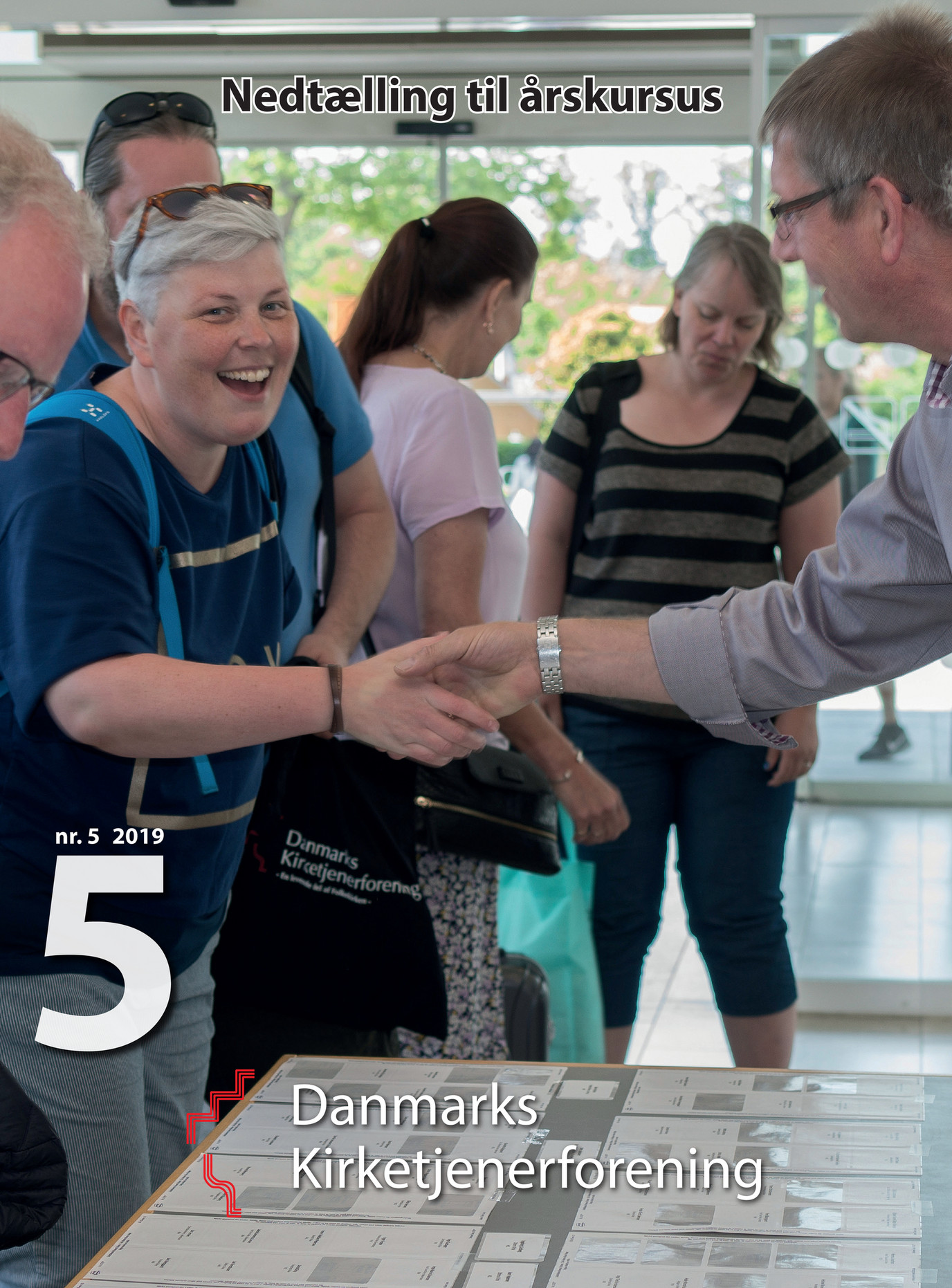 Danmarks Kirketjenerforening - DKif-05 - Page 12-13 - Created with ...