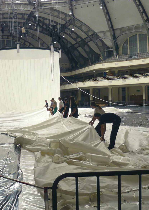 Gerriets GmbH - Gerriets Screen Solutions EN - Page 8-9