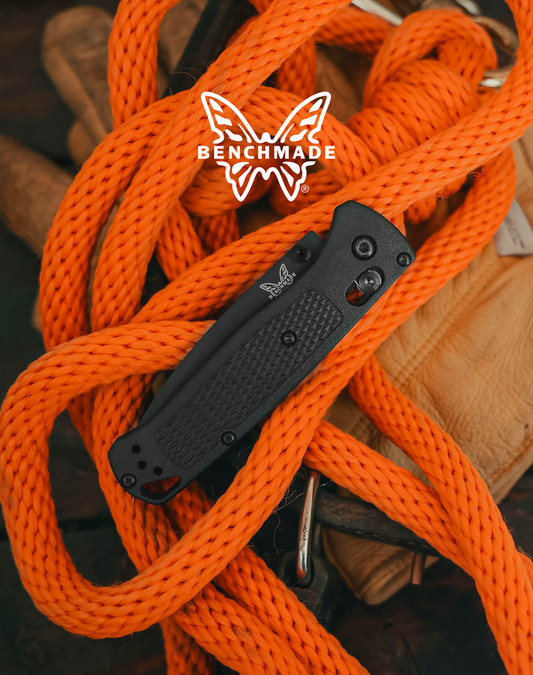 Benchmade - BENCHMADE 2022 HOLIDAY CATALOG - Page 1