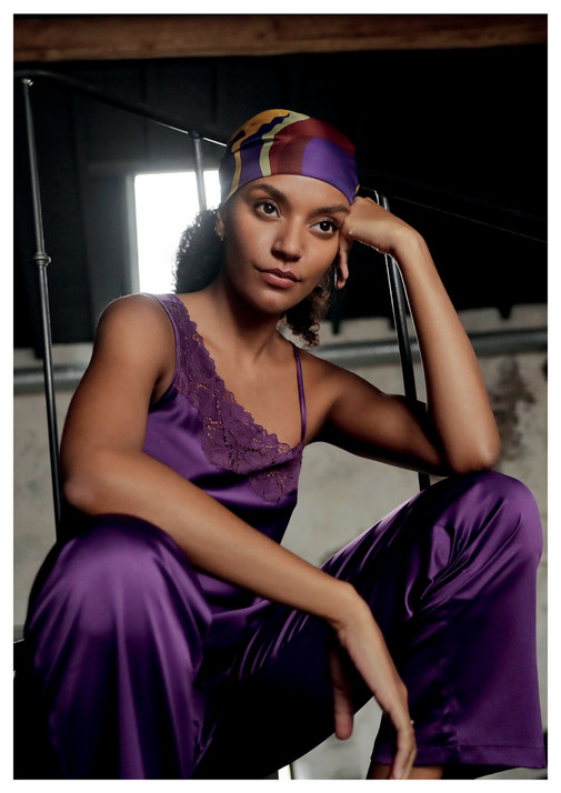 LingaDore - LingaDore Lookbook AW23 - Page 40-41 - Created with ... LingaDore - LingaDore Lookbook AW23 - Page 40-41 - Created with ...